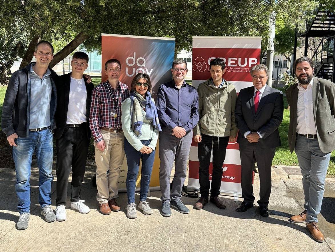 Javier Oliver participa en el XX aniversario de CREUP – Agència ...